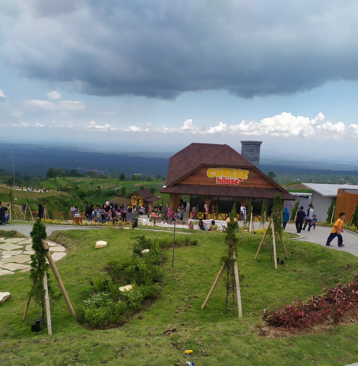 Cimory Cepogo Cheese Park Boyolali - Info Tempat Wisata Alam